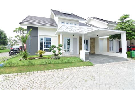 10 Contoh Rumah Atap Miring Minimalis Yang Lagi Hits Saat Ini