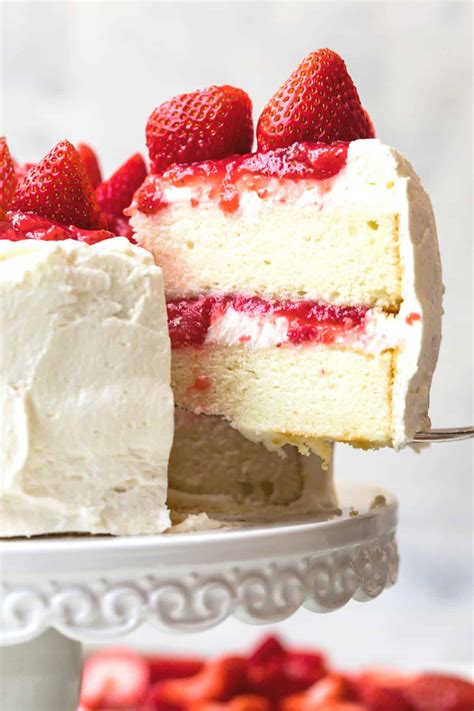 White Layer Cake With Strawberry Filling The Cookie Rookie