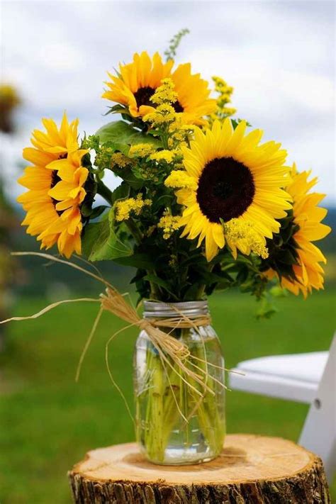 Total 126 Imagen Centros De Mesa Con Un Girasol Abzlocal Mx