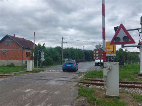 Od sutra zatvoren željeznički i cestovni promet preko željezničkog