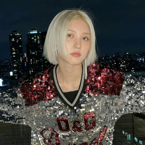 Pin by Tia on ୧ pfp icons Girl Icon Pretty