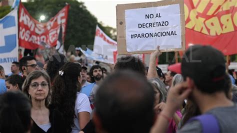 Presentaron El Primer Amparo Colectivo Contra El DNU De Javier Milei