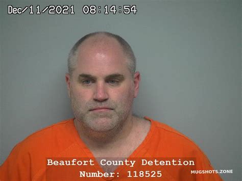 RYAN GENTRY ELAM 12 11 2021 Beaufort County Mugshots Zone