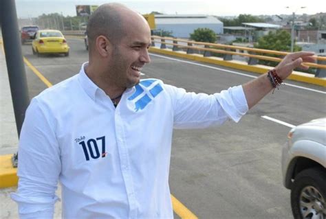 Falleció Agustín Intriago alcalde de Manta tras un ataque armado RTS