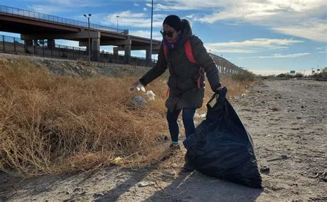 Voluntarios recogen toneladas de basura de migrantes en Ciudad Juárez