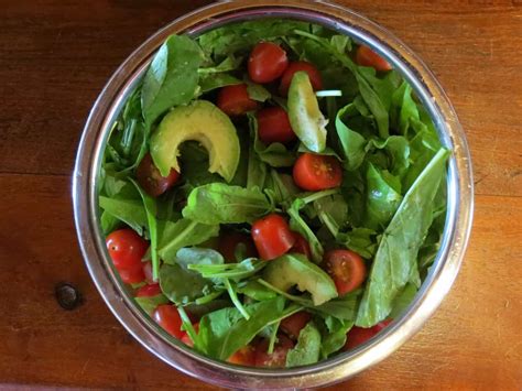 Ensalada de rúcula tomates cherry y palta Recetas