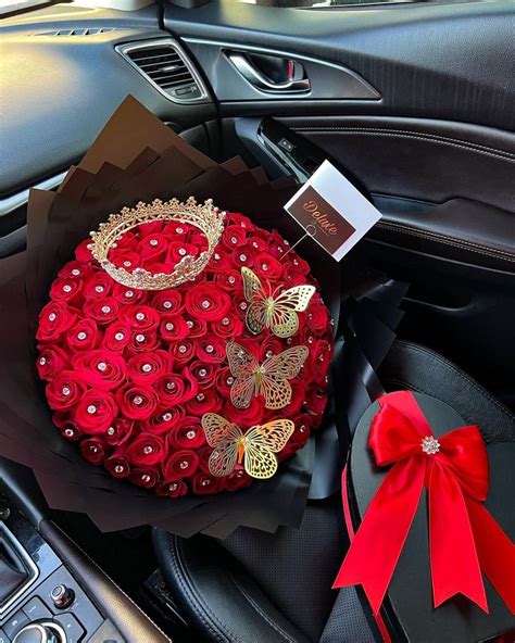 Deluxe Flowers By Ivette On Instagram Imagine Receiving A 100 Roses