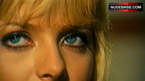 Gina Lollobrigida In Sexy Lingerie La Morte Ha Fatto L Uovo