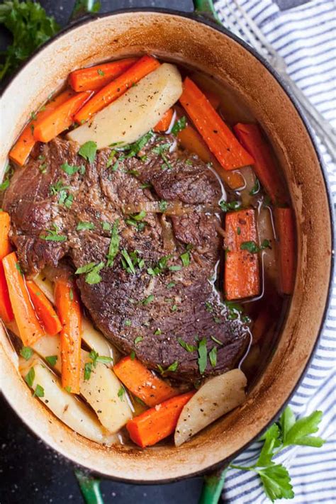 Top Chuck Roast In A Dutch Oven