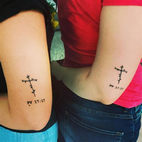 Tatuagem De Frases B Blicas Ideias Para Quem Tem F Finger Tattoos