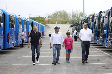 Presenta el Gobernador Mauricio Vila Dosal 74 nuevas unidades híbridas