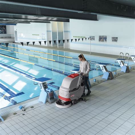 Maszyny do mycia podłóg Maszyna do mycia podłóg Comac Antea 50B