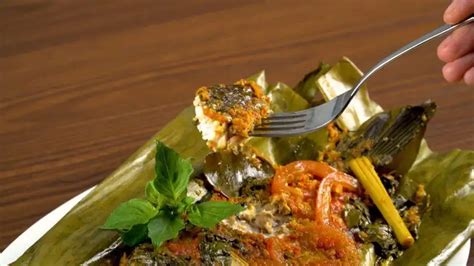 Resep Pepes Ikan Mas Bumbunya Meresap Dan Nikmat Disantap Orami