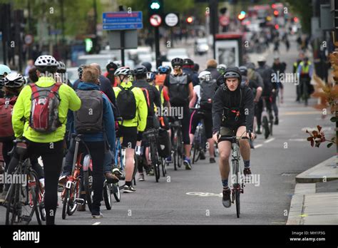 Two Men Rush Hi Res Stock Photography And Images Alamy