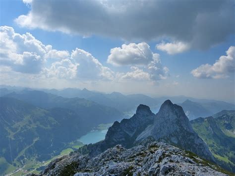 schöner Blick ins Tannheimer Tal Fotos hikr org
