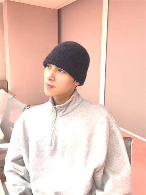 I M Hendery Instagram Live