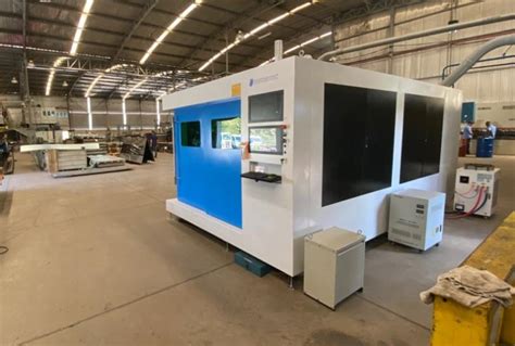 Máquina de Corte a Laser de Chapas Eurostec Fiber Easycut X
