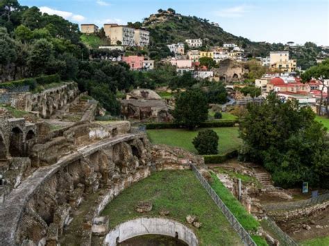 Campi Flegrei Cosa Vedere Visite E Itinerari The Wom Travel