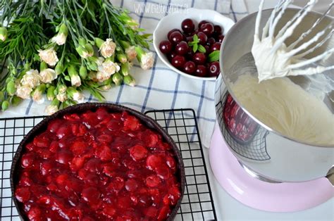 Tarta Z Wi Niami Pyszny Deser Idealny Na Przyj Cie I Do Kawy