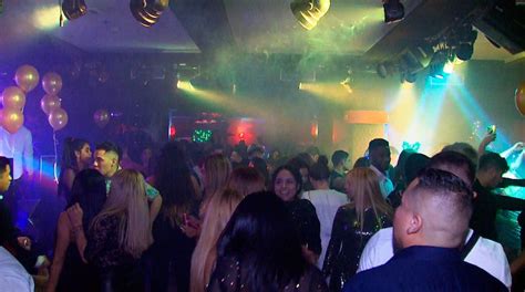 Más de 8 000 personas acudirán a las cinco macrofiestas de Nochevieja