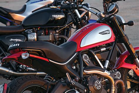 Triumph Street Twin Vs Ducati Scrambler Pantipro Reviewmotors Co