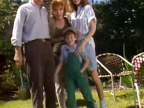 ALF Se2 Ep21 Movin Out HD Watch Video Dailymotion