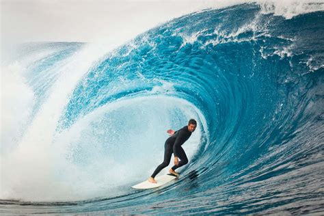 Windsurfing Vs Surfing What You Need To Know FitSeer