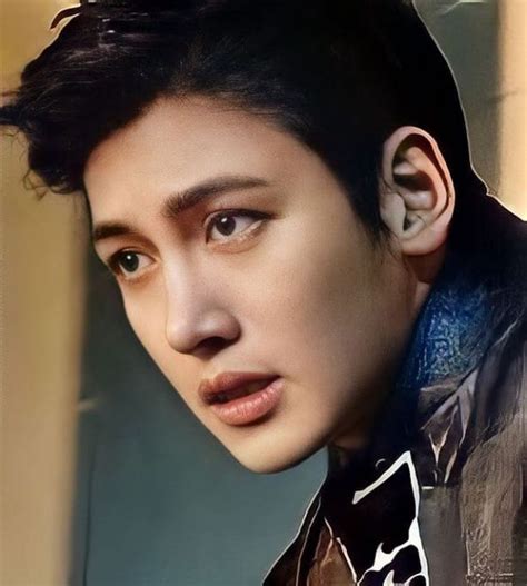 Pingl Par Jana Poklopova Sur Ji Chang Wook