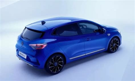 The New Renault Clio Facelift Features An Updated Front And Cabin