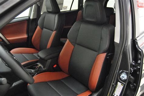 2015 Toyota Rav4 Limited Four Door Compact SUV With Two Tone Leather