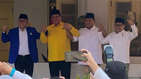 Golkar PAN Dukung Prabowo PPP KIB Auto Bubar DW 14 08 2023
