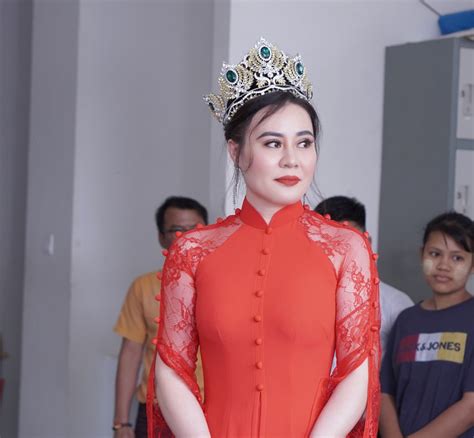 Hoa hậu Phan Kim Oanh trở lại Myanmar sau 7 tháng đăng quang