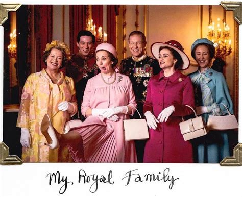 Sur Le Tournage De The Crown Les Photos Souvenirs Des Acteurs