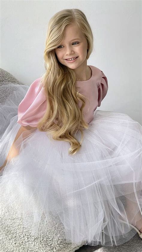 Yanika Krutini Gowns For Girls Girl Model