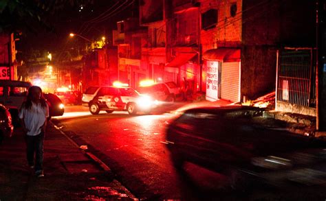 Baile Funk Na Zona Norte De SP 23 09 2018 Cotidiano Fotografia