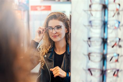 Lunettes De Vue Pour Femme Comment Bien Les Choisir Feminicare
