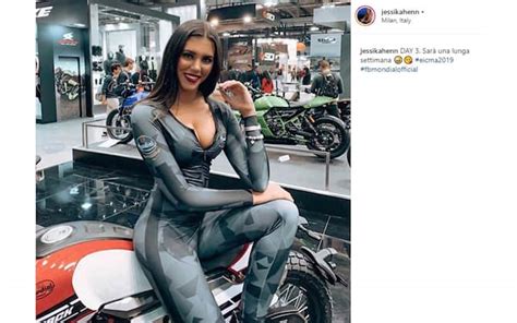 Motori E Bellezze A Milano Le Ragazze Di Eicma 2019 LE FOTO Sky Sport