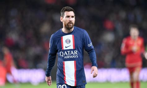 PSG Lionel Messi annoncé sur le départ