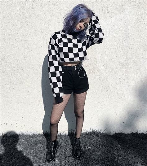 Grunge Aesthetic Clothes Alt Outfit Ideas We Rely On The Help Of
