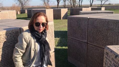 Visite de la bataille de Stalingrad Cimetière de soldats allemands de