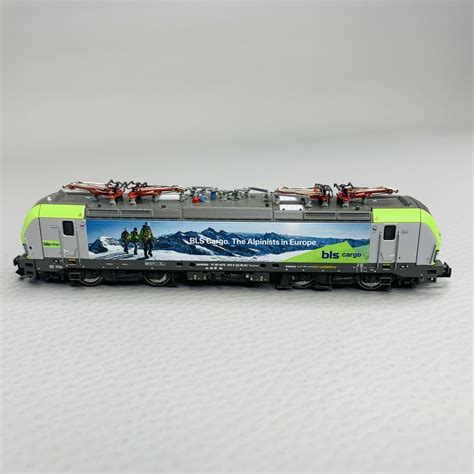 Locomotive électrique Re 475 425 5 BLS Cargo Ep VI FLEISCHMANN