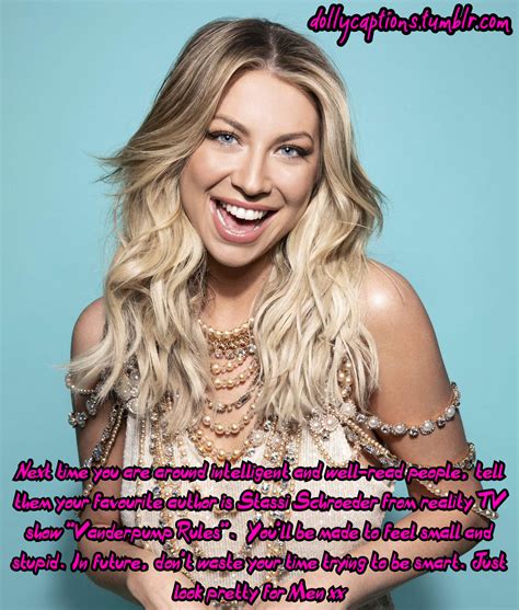 Dolly Captions
