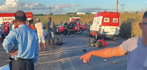Colisão entre motocicletas deixa um morto e dois feridos na BA 026