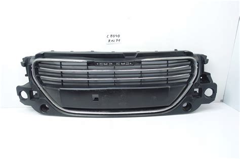 ATRAPA GRILL ZDERZAKA PEUGEOT 301 9676946780 ATRAPA GRILL ZDERZAKA