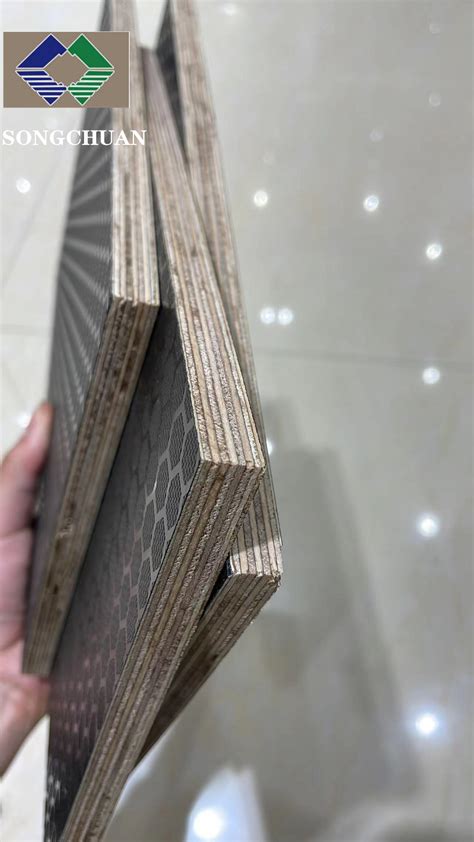 Poplar Pine Birch Eucalyptus Film Faced Marine Plywood China Brown