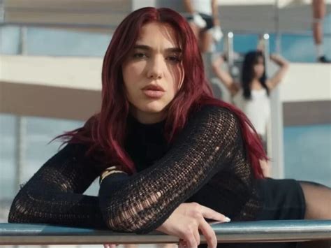 Dua Lipa Es Va Inspirar En Els Castellers Per Fer El Seu Nou Videoclip