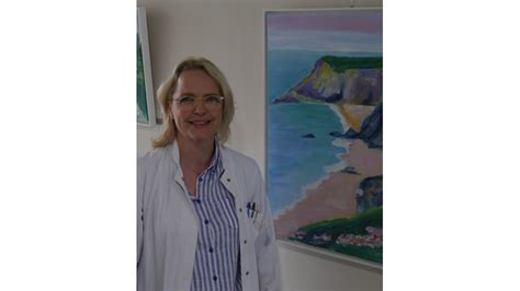 Klinikum Ärztin Dr Katharina Mutlak stellt aus