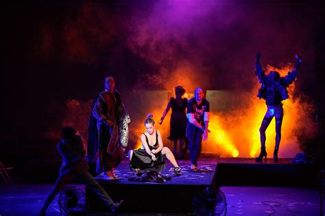 Censura E Teatro Atto Quarto Nascondi No Il Gran Finale Della