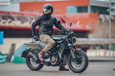 Husqvarna Svartpilen 125 2021 Test