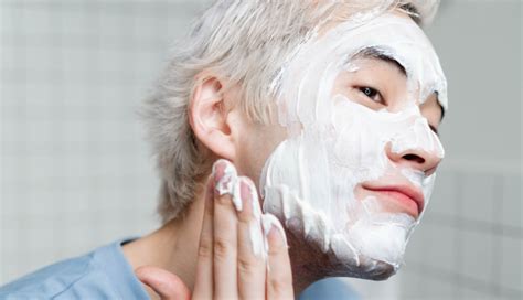 6 Sabun Muka Pria Paling Ampuh Atasi Kulit Kusam Berminyak Watsons